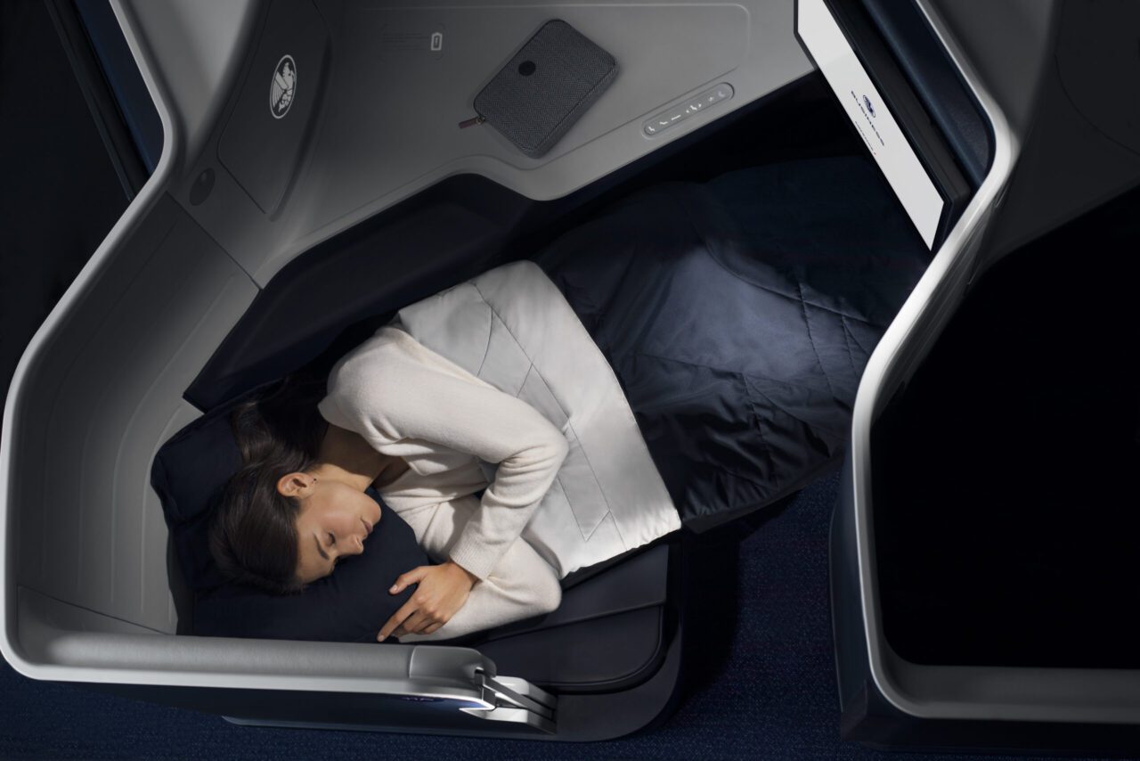 Air France Business Class vs. Delta One Business Class [2023]